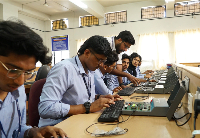 Sree Narayana Guru College of Engineering and Technology